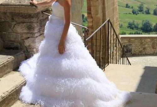Продаю очень красивое свадебное платье