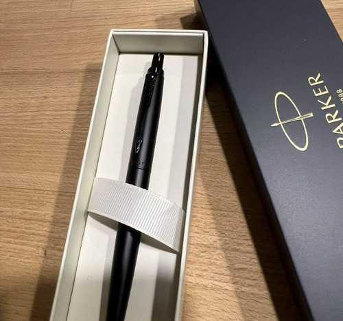 Шариковая ручка parker jotter monochrome black XL