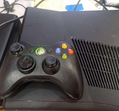 Xbox 360 slim 320gb Freeboot Rgh 3.0