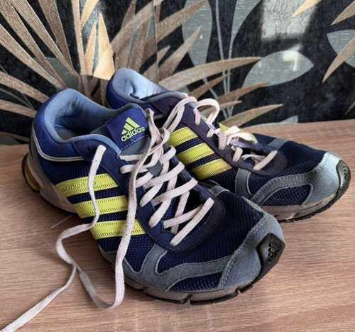 Кроссовки adidas оригинал