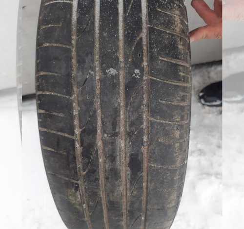 Bridgestone Alenza Sport 215/65 R16