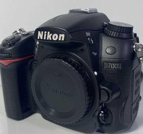 Nikon D7000 Body. 16 тыс Кадров