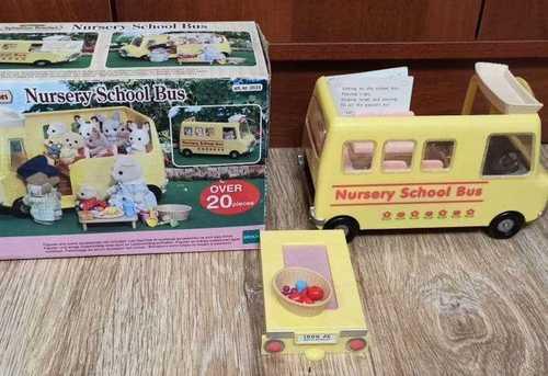 Sylvanian families. школьный автобус