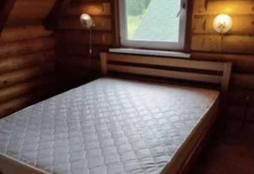 Двуспальная кровать из лиственницы