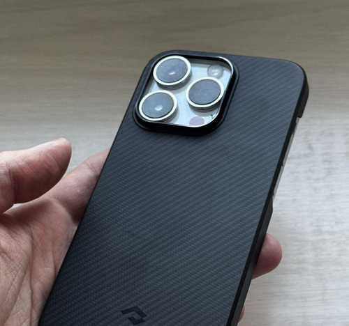 Pitaka для iPhone 14 pro