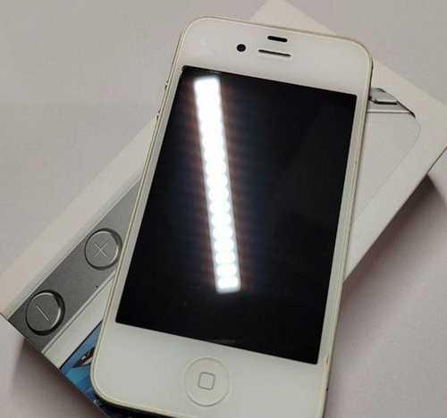 iPhone 4S, 16 ГБ