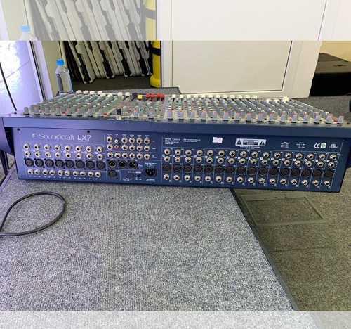 Микшерный пульт soundcraft LX 7 - 24