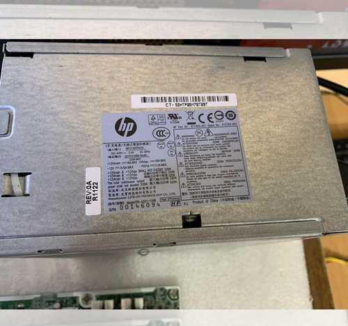 Блок питания от HP Compaq 8200