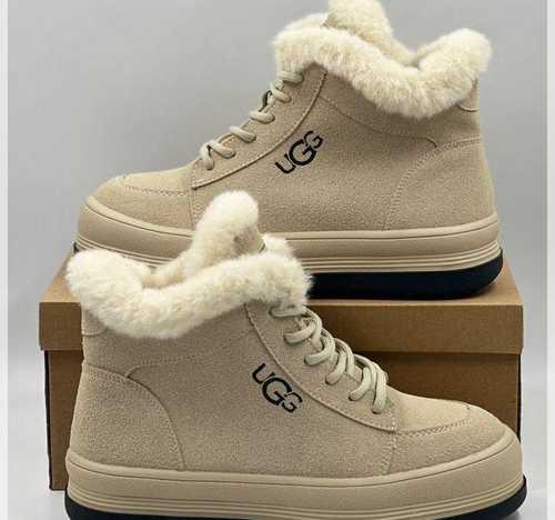 Ботинки UGG (с мехом) бежевые