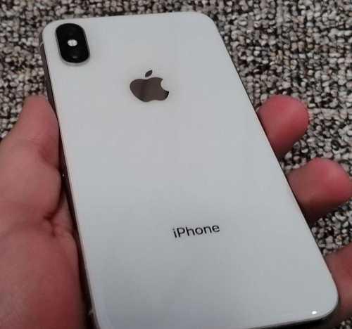 iPhone X, 64 ГБ