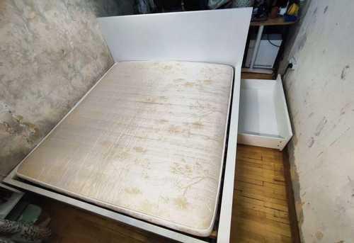 Кровать IKEA мальм 180х200