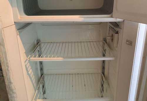 Холодильник бу "Орск - 408" кш -220/27 ухл 4,2