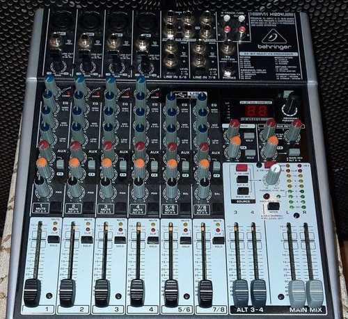 Микшерный пульт Behringer Xenyx X1204USB Микшер FX