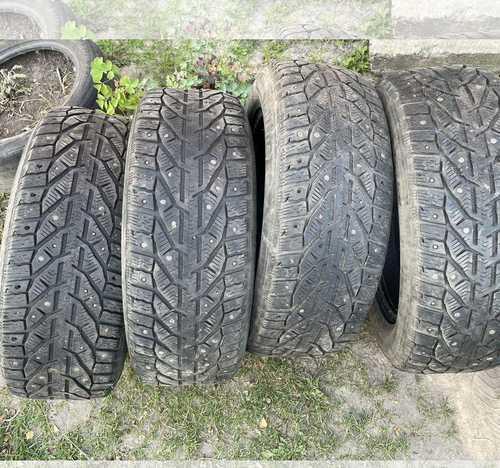 Tigar SUV Ice 225/60 R17 103T
