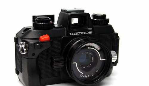 Nikonos IV-A + Nikon Nikkor 35mm f2.5