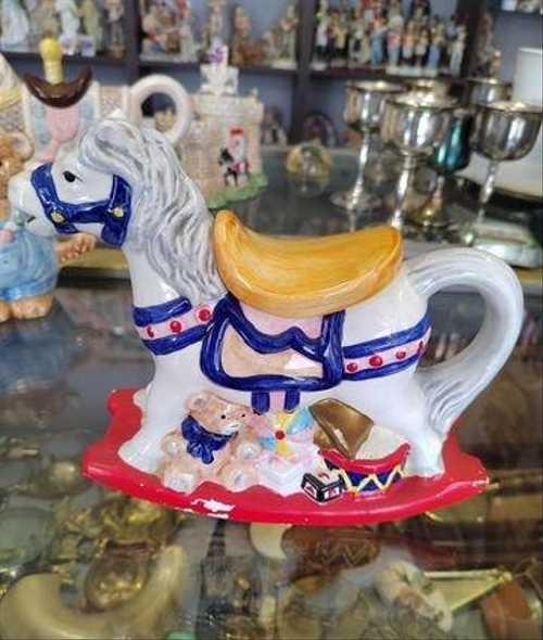 Декоративный чайник Лошадь-качалка Леонардо Фарфор