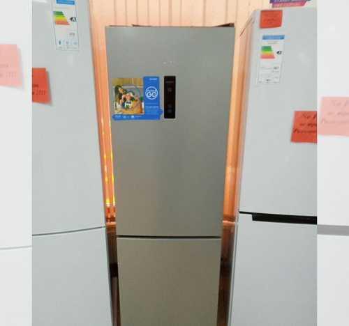 Холодильник indesit ITR 5180 S новый