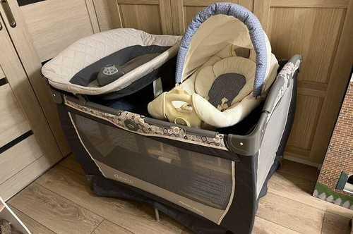 Кровать-манеж Graco Pack Play