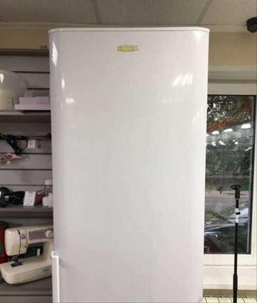 Двухкамерный холодильник '' Бирюса 129 ''