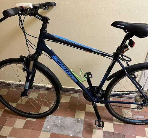 Дорожный велосипед Schwinn Searcher 3