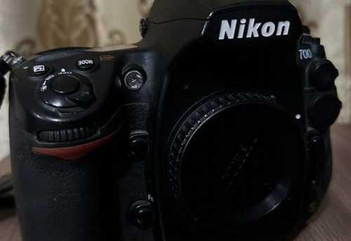Зеркальный фотоаппарат nikon д700