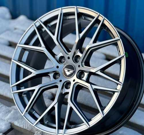 Новые диски Vorsteiner R18" 5x114.3