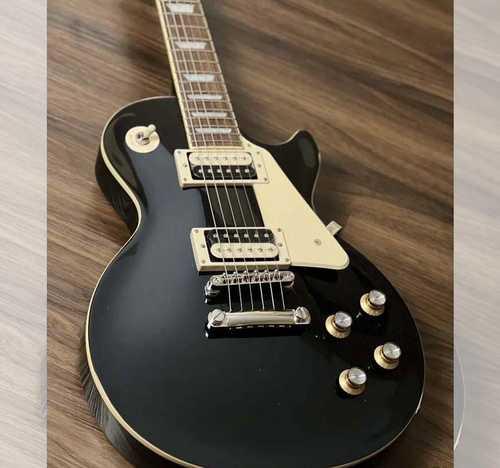 Электрогитара Epiphone Les Paul Classic Ebony