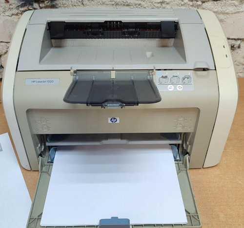 Принтер Hp laserjet 1020
