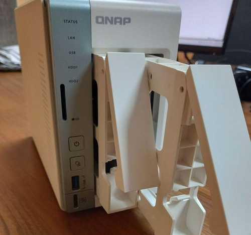 Qnap D2 Pro