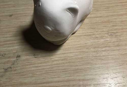 Кот гипсовый