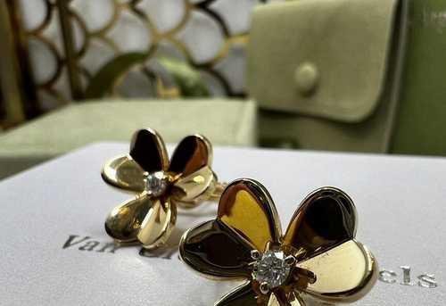 Золотые серьги Van cleef & Arpels с бриллиантами