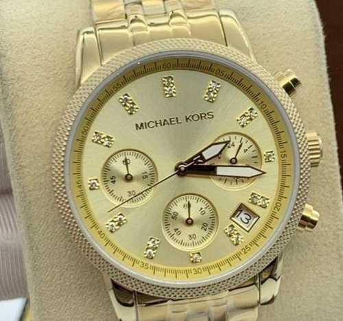 Наручные женские часы Michael Kors MK5676с хроногр