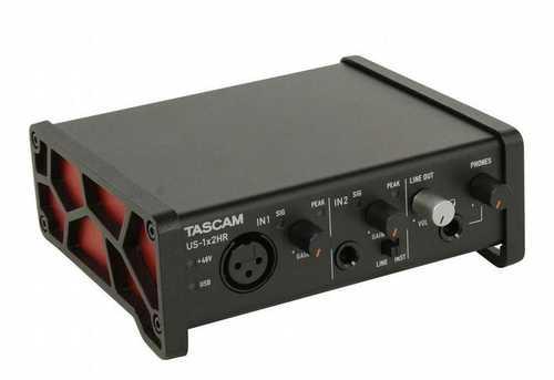 Tascam US-1x2HR USB аудио интерфейс