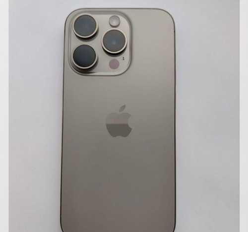 iPhone 15 Pro, 128 ГБ