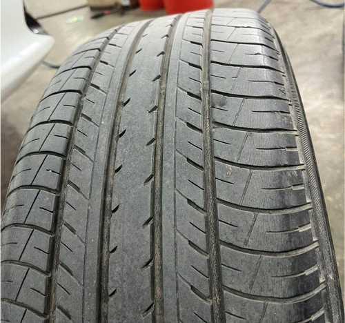 Yokohama BluEarth E70BZ 215/55 R17 94V