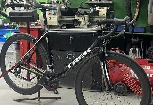 Шоссейный велосипед Trek Madone 3.1