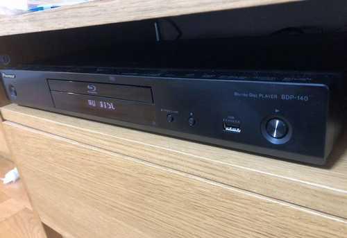 Blu-ray плеер Pioneer BDP-140