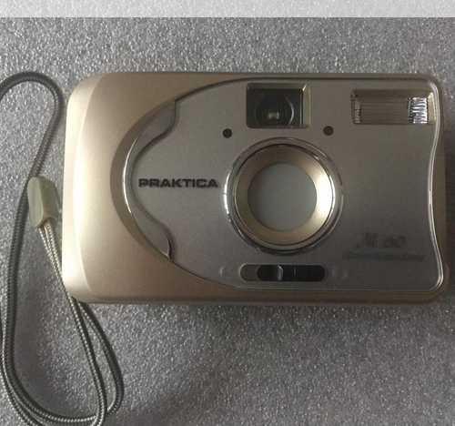 Пленочный фотоаппарат praktica m60