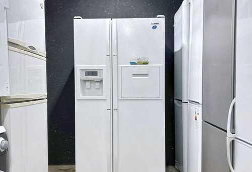 Холодильник side by side Samsung со льдом