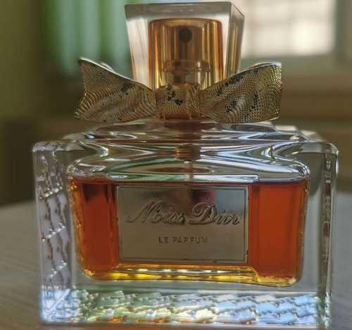 Miss dior le parfum