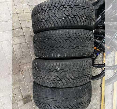 Nokian Tyres Hakkapeliitta 8 SUV 275/45 R21