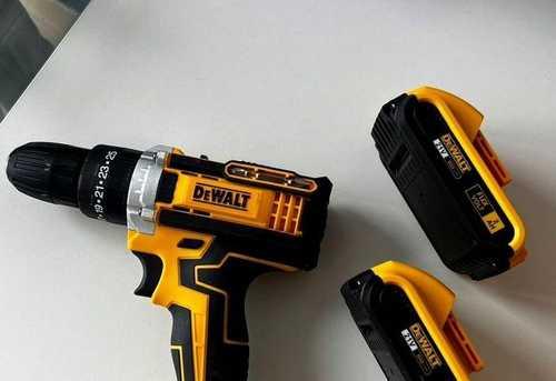 Шуруповерт в комплекте DeWalt 21V