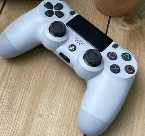 Dualshock 4 v2 белый