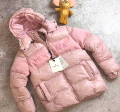 Пуховик moncler розовый