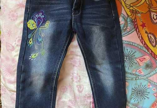Утепленные джинсы на девочку 110-116 см