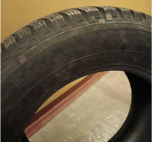 Nokian Tyres Hakkapeliitta 5 235/65 R17