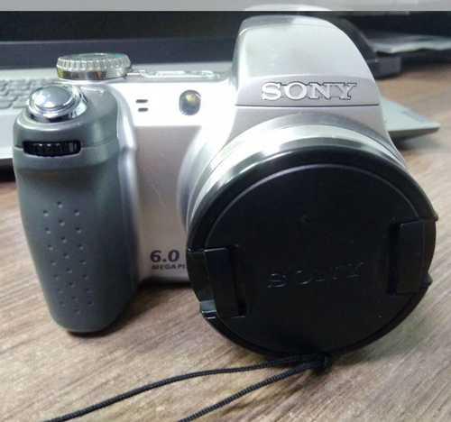 Цифровой фотоаппарат sony cyber shot DCH-H2