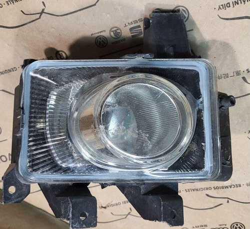Фара противотуманная Opel Astra GTC (H) III (2004–