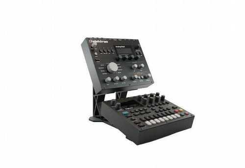 Coverup Soporte Stand Doble Digitakt - N в Наличии