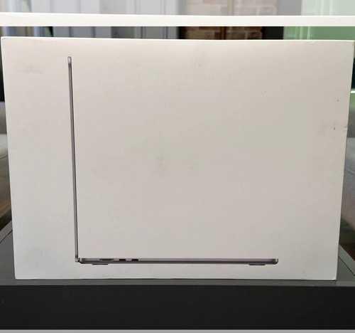 Macbook Air 15 M3 8GB/512GB Space Gray